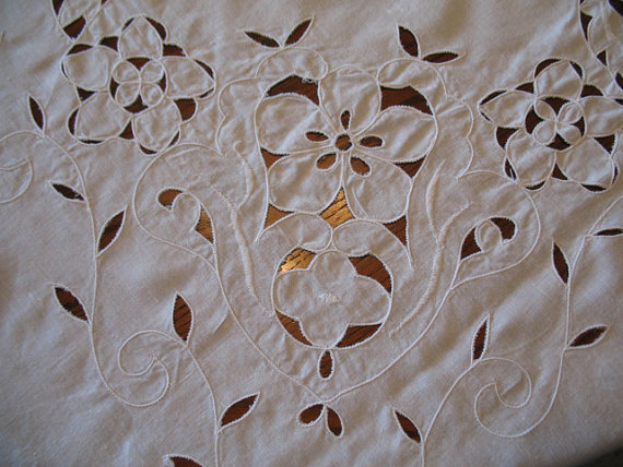 Pretty Things - A Joyful Cottage