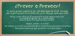 Preveer o prever.