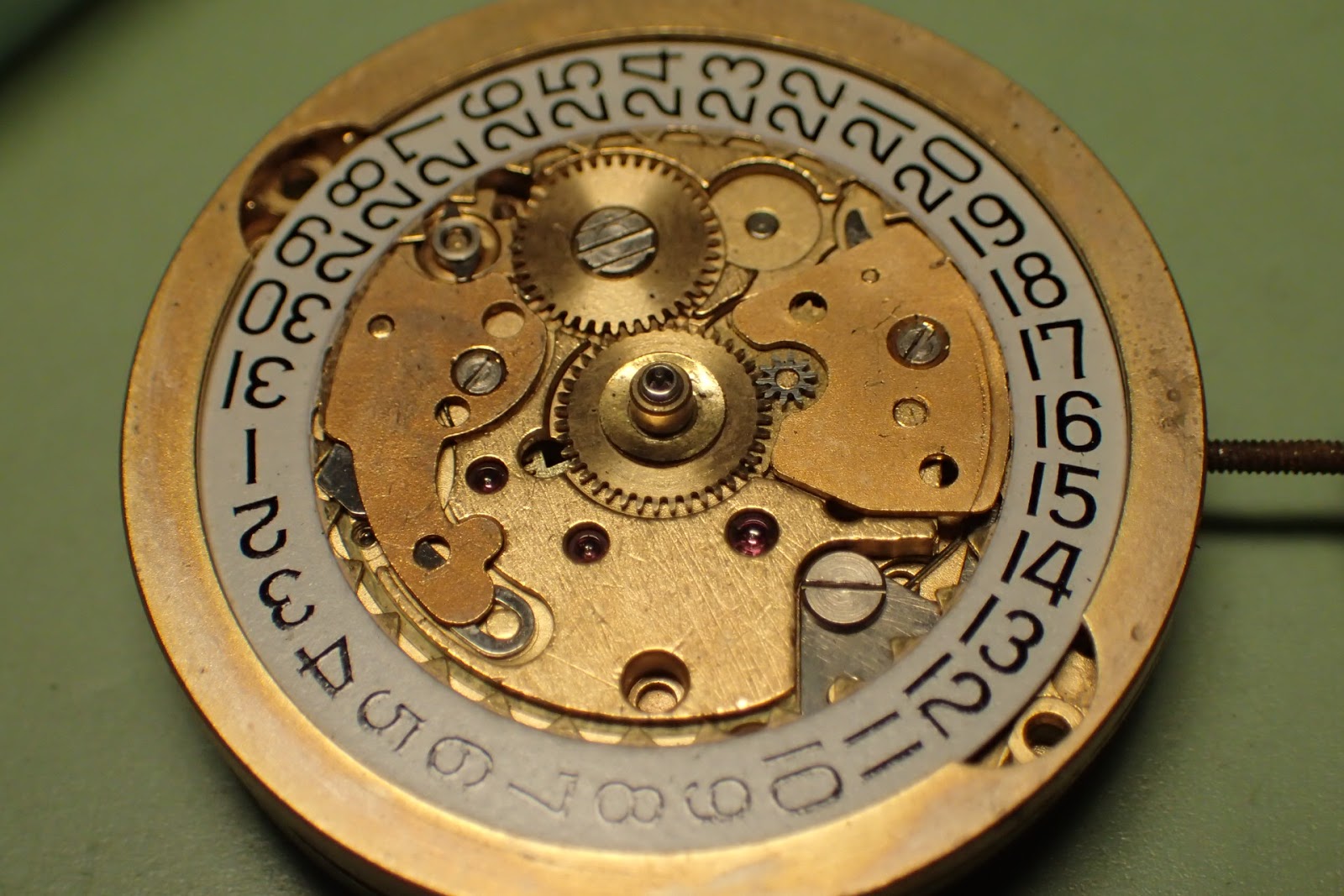 ☆經典老錶 美好時光☆ (LINE ID : goodtimegoodwatch): 老天梭古董錶 ETA 2481 按跳機芯維修分享