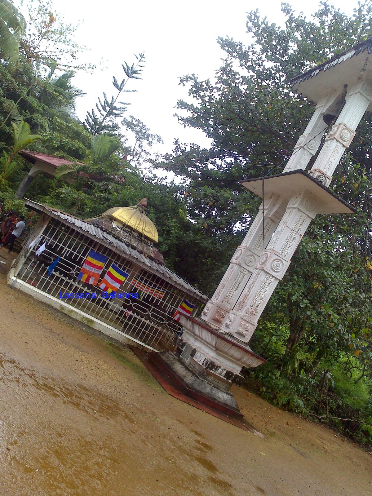 රත්ගඟ විහාරය ~ පුංචි දඹදිව [Rathganga wiharaya ~ Punchi dambadiwa]