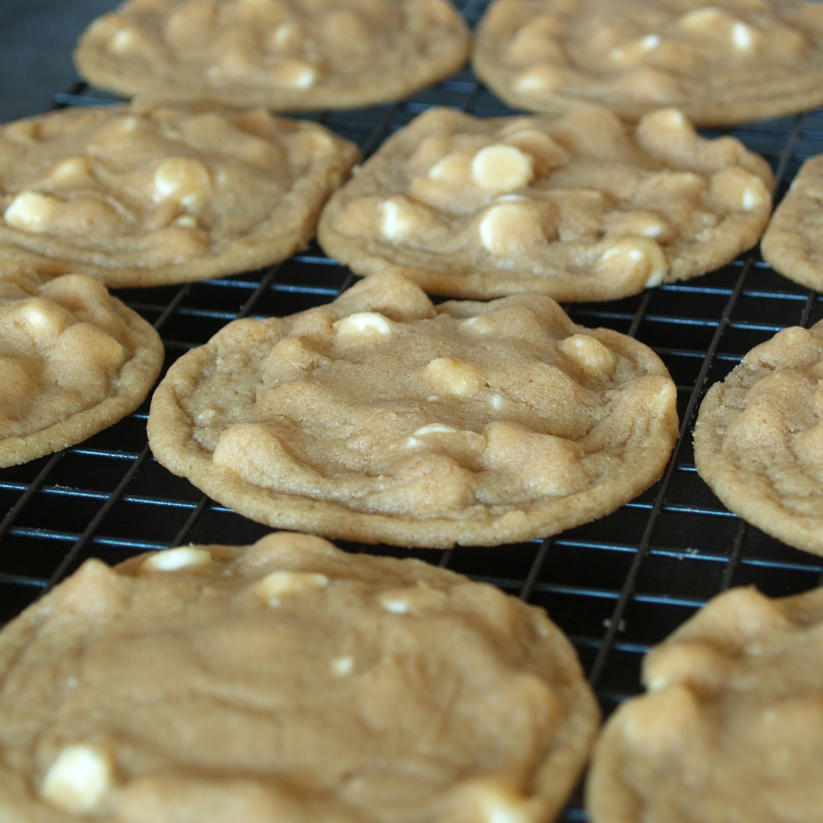 Hungry Hungry Highness: Lemon White Chocolate Chip Cookies