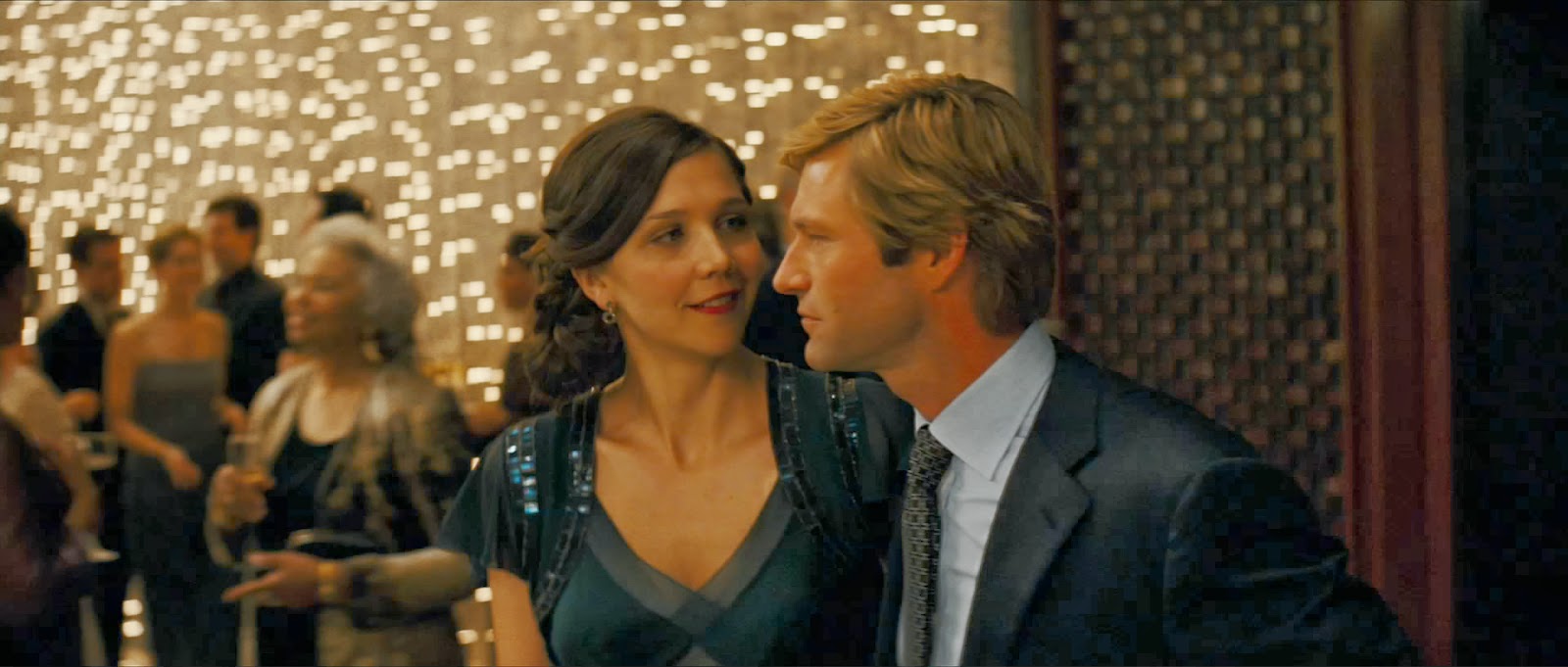 SceneSisters: The Dark Knight (2008) Review