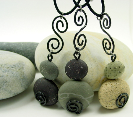Beadcomber Jewelry: Beach Pebble Jewelry