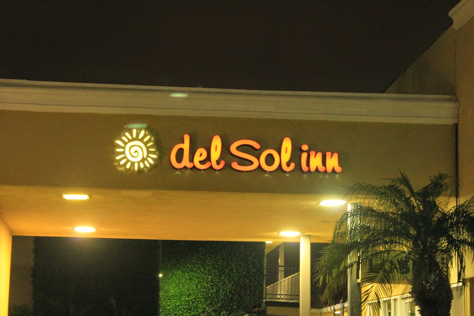 Stay, Stray, Play and Feast: Del Sol Inn: Disney’s Friendly Next Door ...