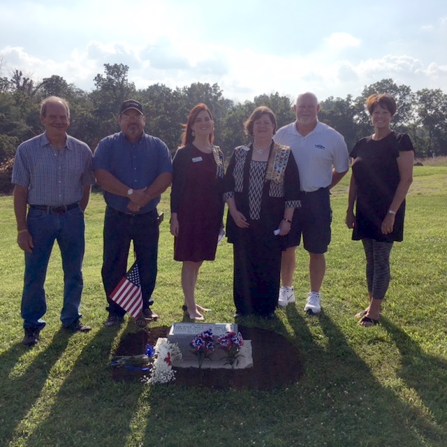 DarkeJournal.com: Fort GreenVille DAR Dedicates Memorial Stone for ...