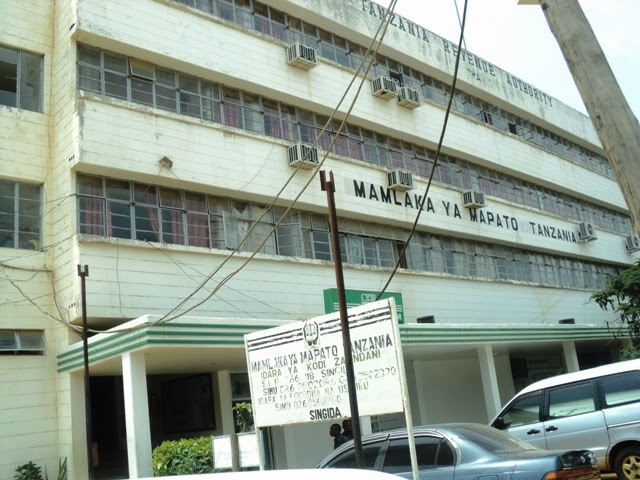 SINGIDA YETU: TRA Singida yapandisha Kizimbani Wafanyabiashara.