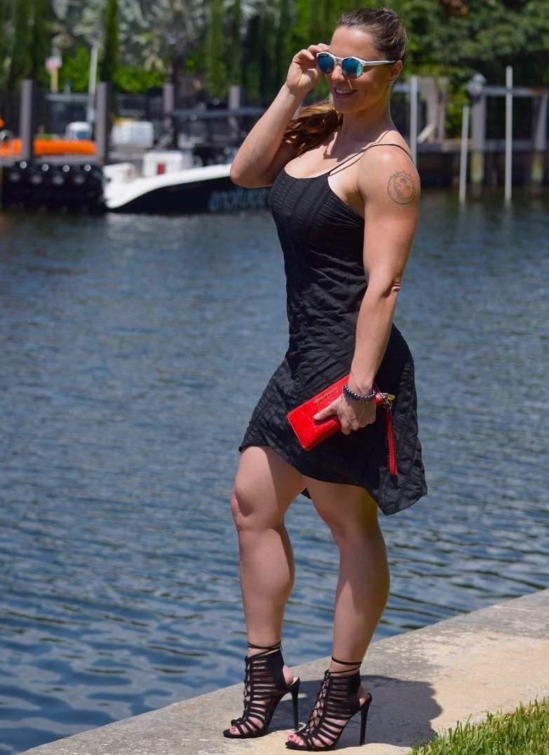 Les femmes de mes reves: Linda Durbesson.