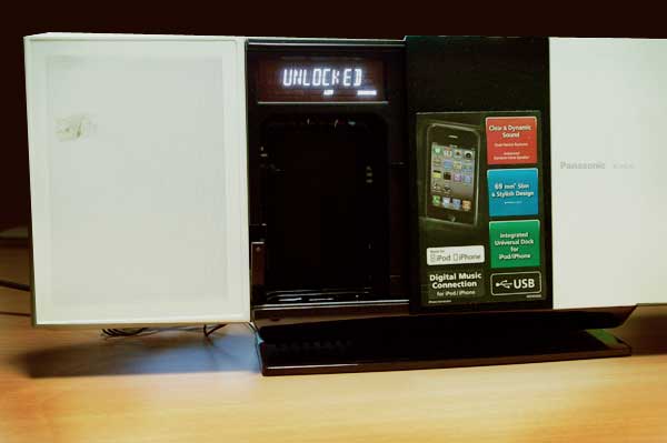 Panasonic SC-HC35: modern and minimalist design Audio gadget | Coolest ...