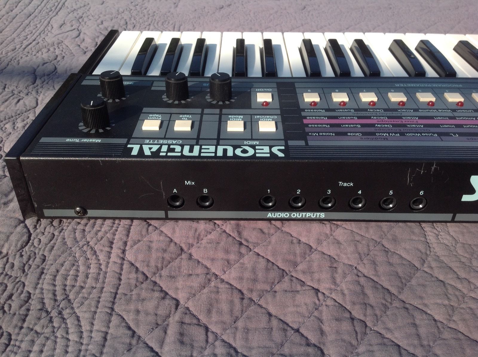 MATRIXSYNTH: Sequential Circuits Multitrak 6 Voice Polyphonic Analogue Synth SN 00778