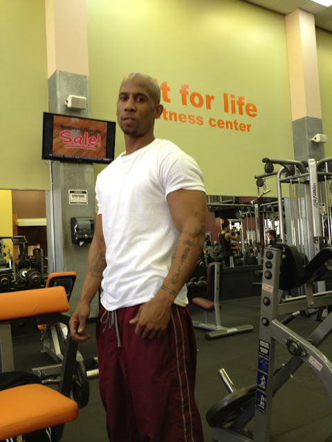 NOTICIAS Y EFEMERIDES MUSICALES Y DEL CINE: MUERE HUSSEIN FATAL, MÍTICO ...