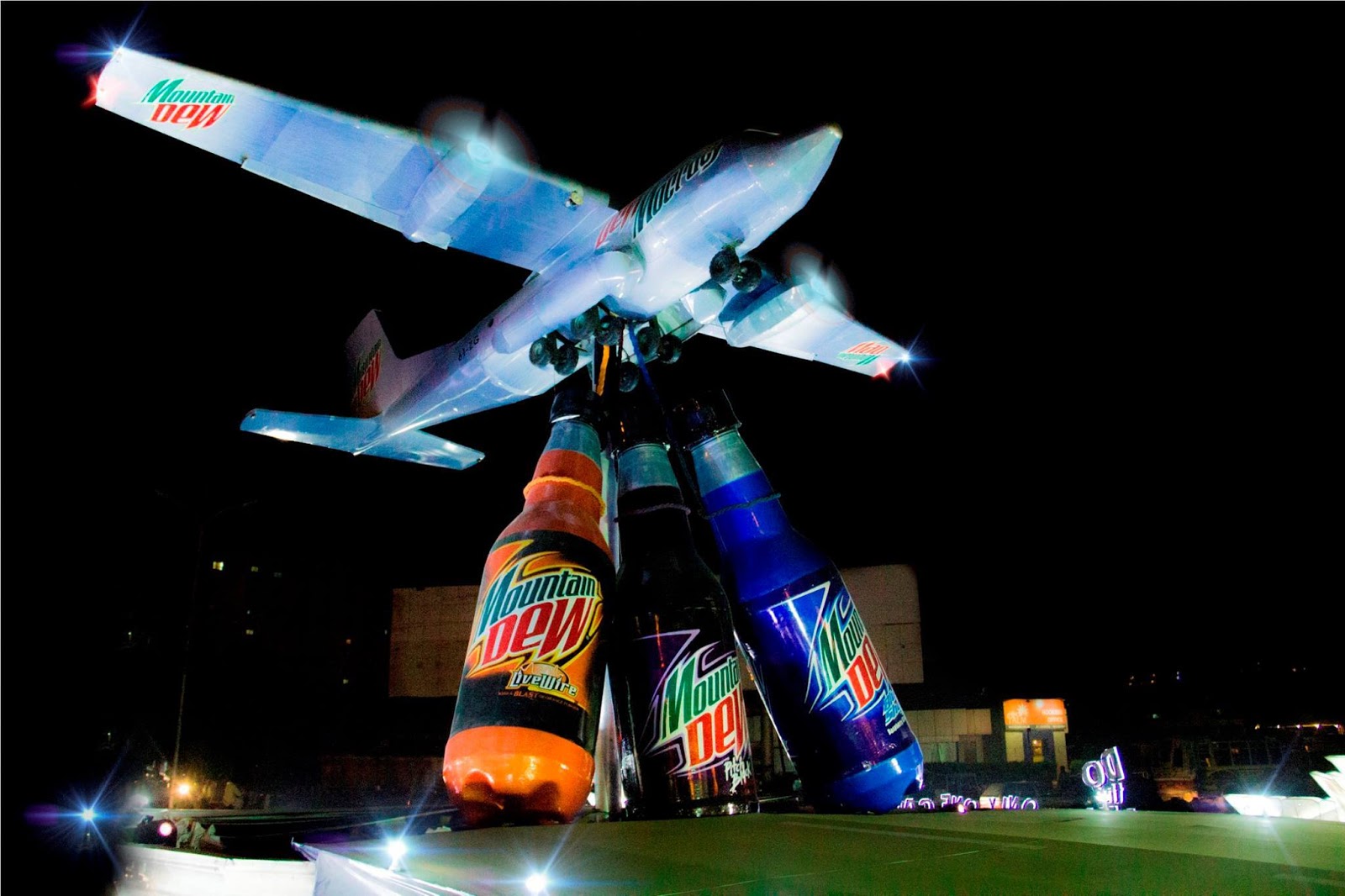 Mountain Dew New Dewmocracy OOH Branding by Coremedia in Karachi ...