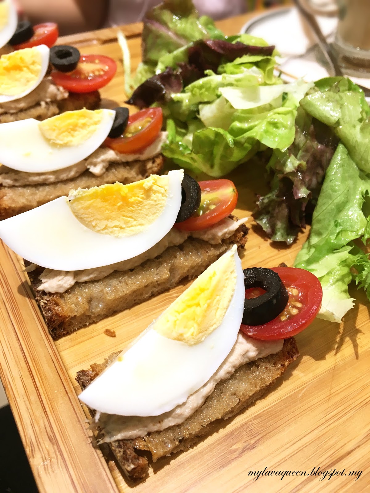 PAUL @ PAVILION KUALA LUMPUR - Lava Queen