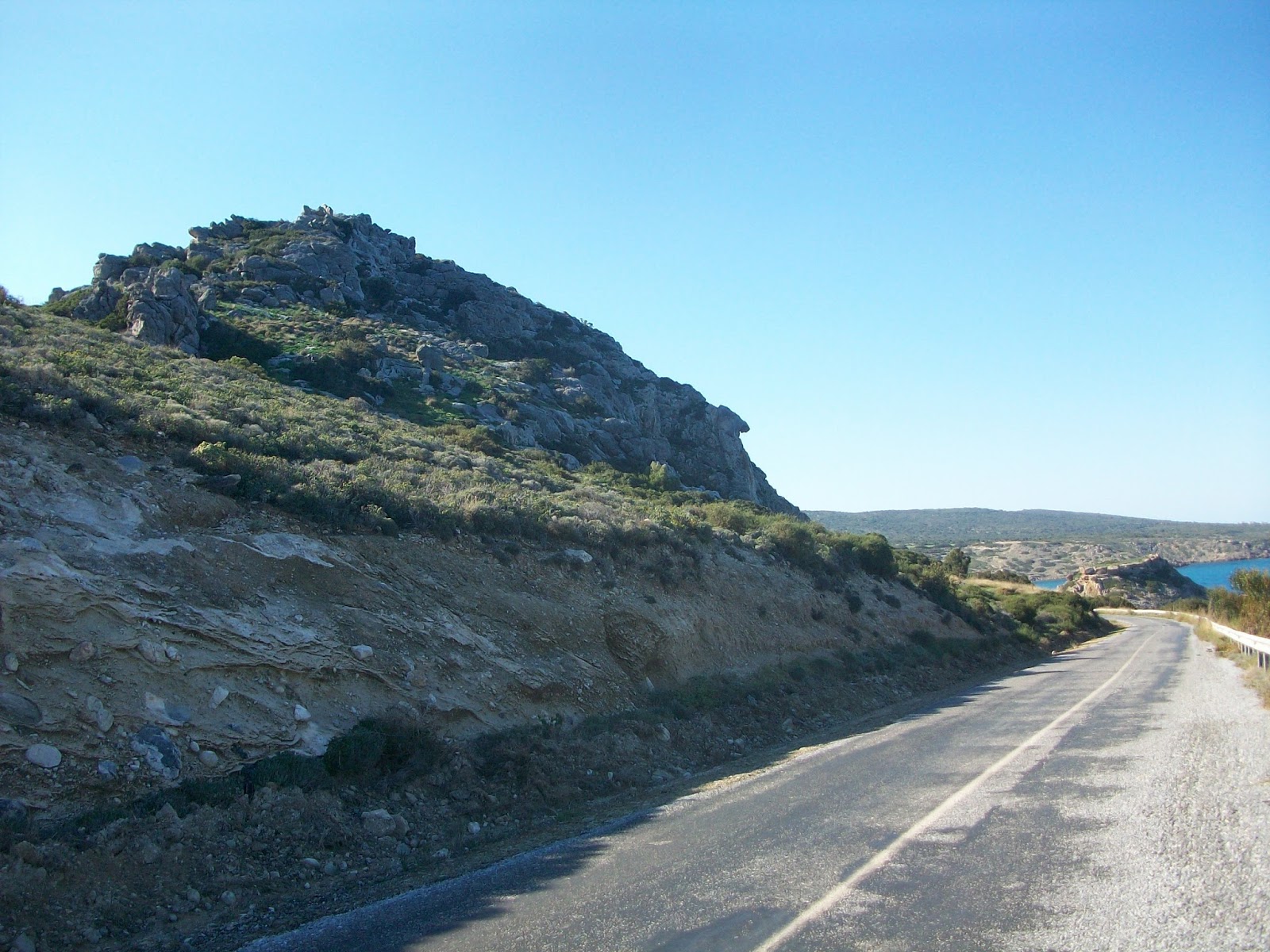 Gölge Gezgin: Cyprus Hiking 04 : Koruçam - Kayalar - Sadrazamköy
