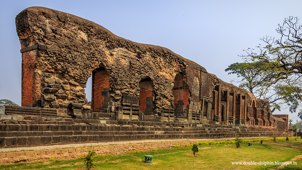 The Concrete Paparazzi: Pandua (Malda): Ruins of a Former Capital