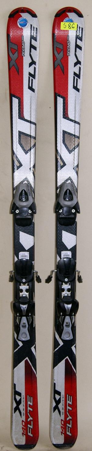 schiuri bucuresti – Schiuri si clapari second hand – Placi snowboard si ...