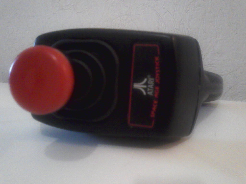 Mi Colección de Videojuegos.: Control Space Age Joystick para Atari 2600.