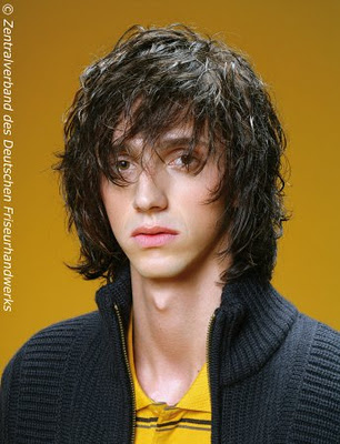 Coiffures avec frange homme depuis 2012 dans ce