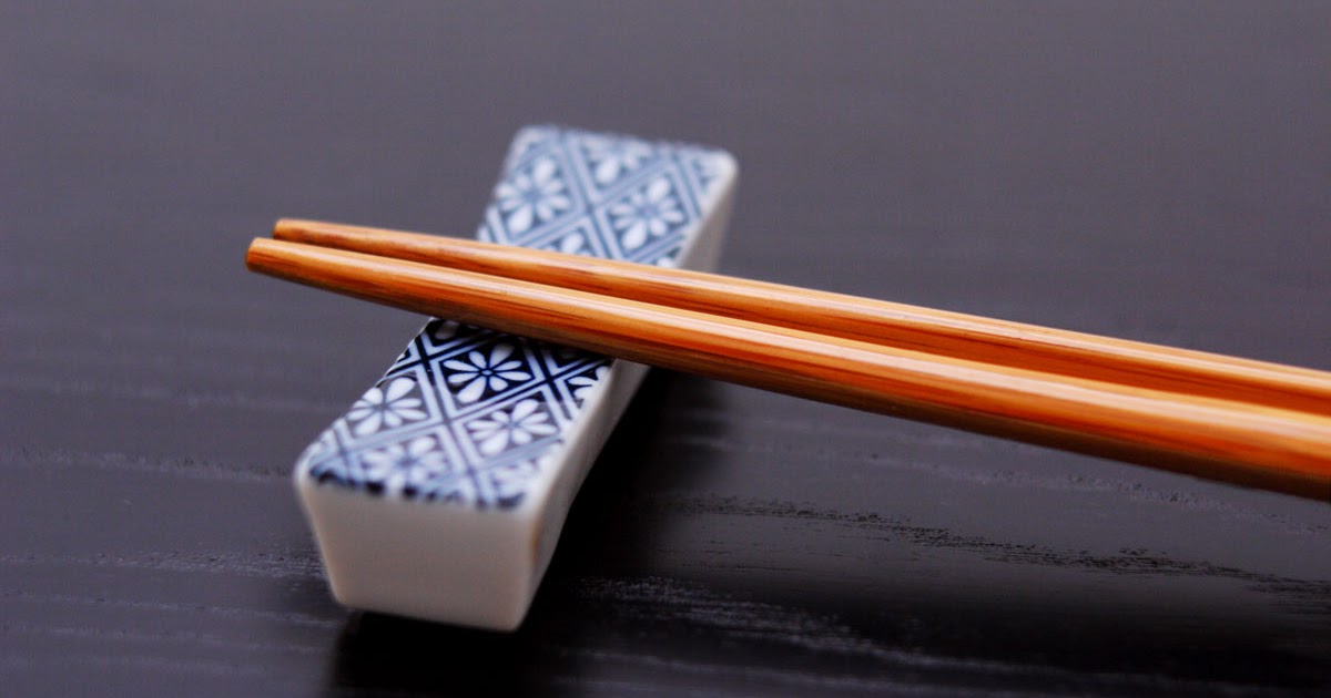 Japanese chopstick manners / Hashi-oki / Cute chopstick holders