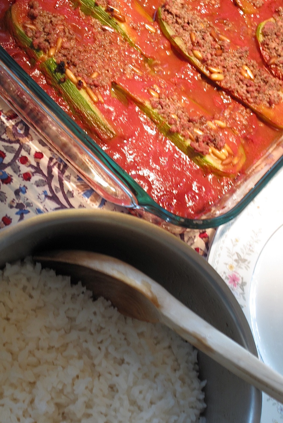 somerville kitchen: Sheikh El Mehshi by Mom