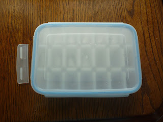 Phoenix's Flight: Komax Biokips Ice Cube Tray Review