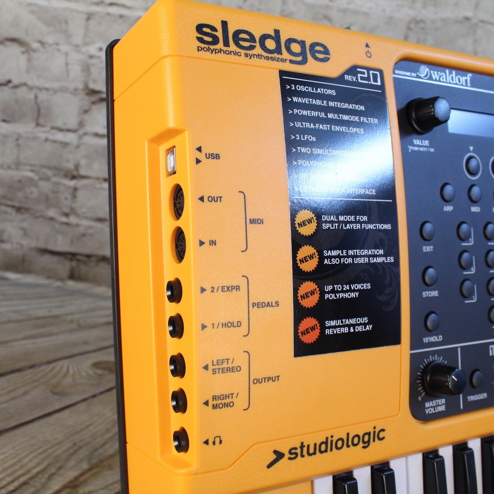 MATRIXSYNTH: Studiologic Sledge 2.0 Polyphonic Synthesizer