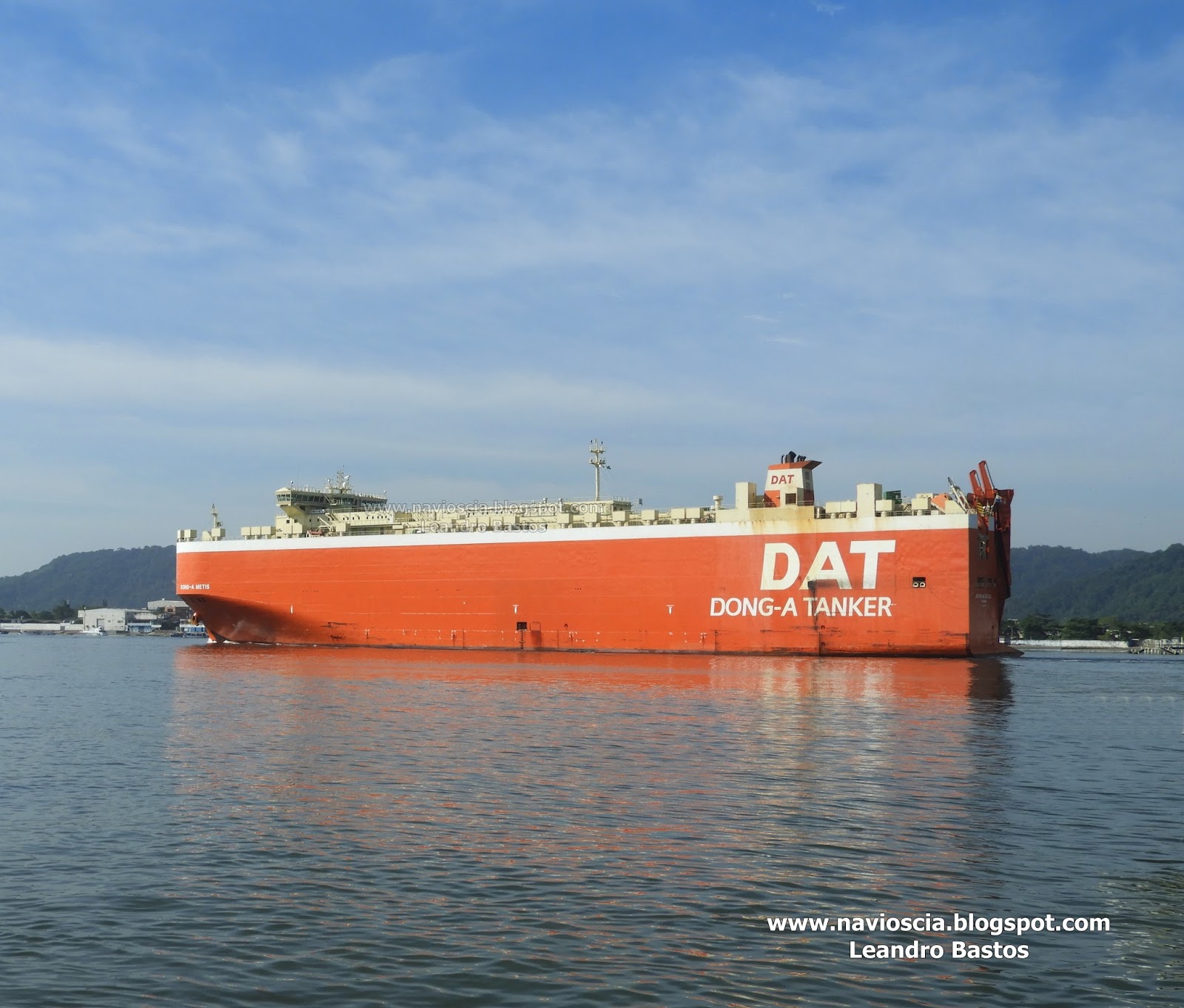 Navios de Santos & CIA: Navio DONG A METIS
