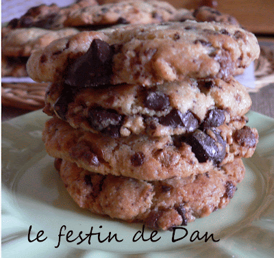 Le Festin de Dan: MEGA BISCUITS TRIPLE CHOC