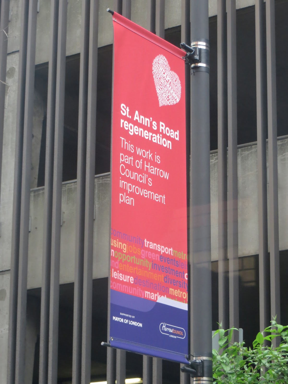 London buses one bus at a time: the return: The H9 and H10 Route