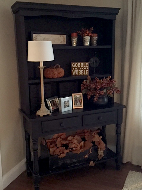 Sew Many Ways...: A Little Fall Decorating...