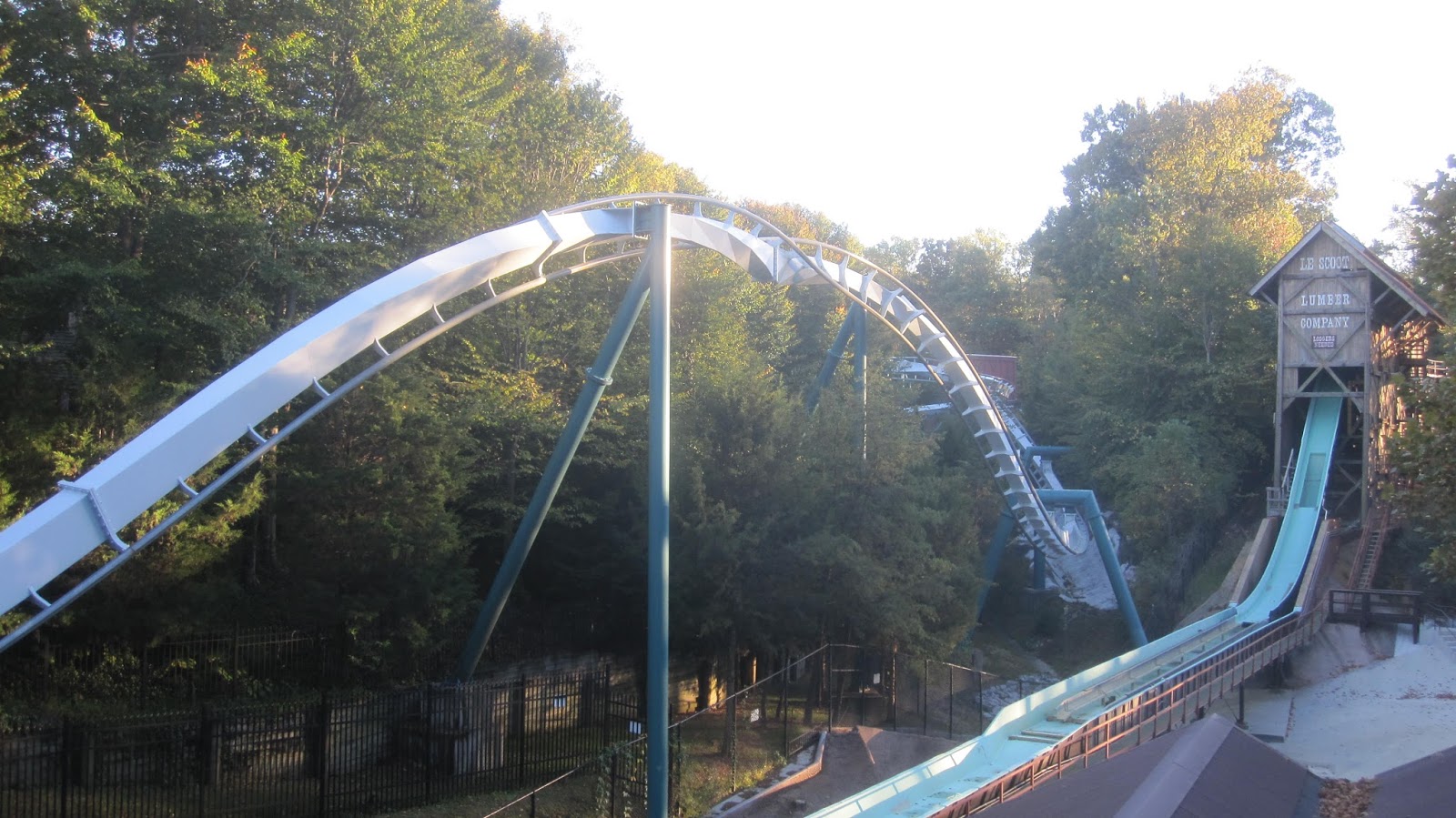 Bobbie's Roller Coaster And Theme Park Reviews: ALPENGEIST