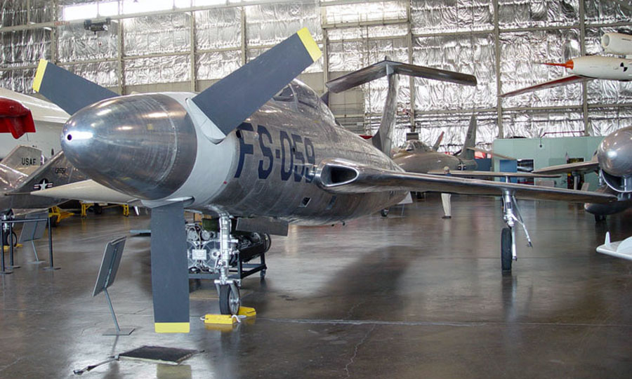 nhungdoicanh: Republic XF-84H Thundersreech