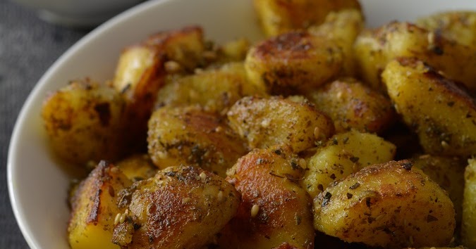 ZAATAR ROASTED POTATOES RECIPE | LEBANESE RECIPES