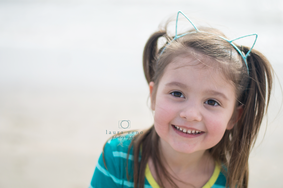 Laura Veno's Instagram, Twitter & Facebook on IDCrawl