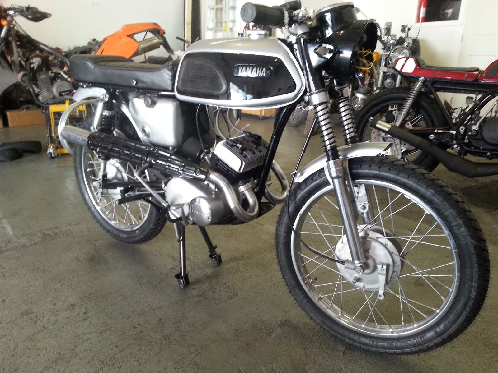 Rusty Bolt Garage: 1968 YAMAHA AS1-C- Project
