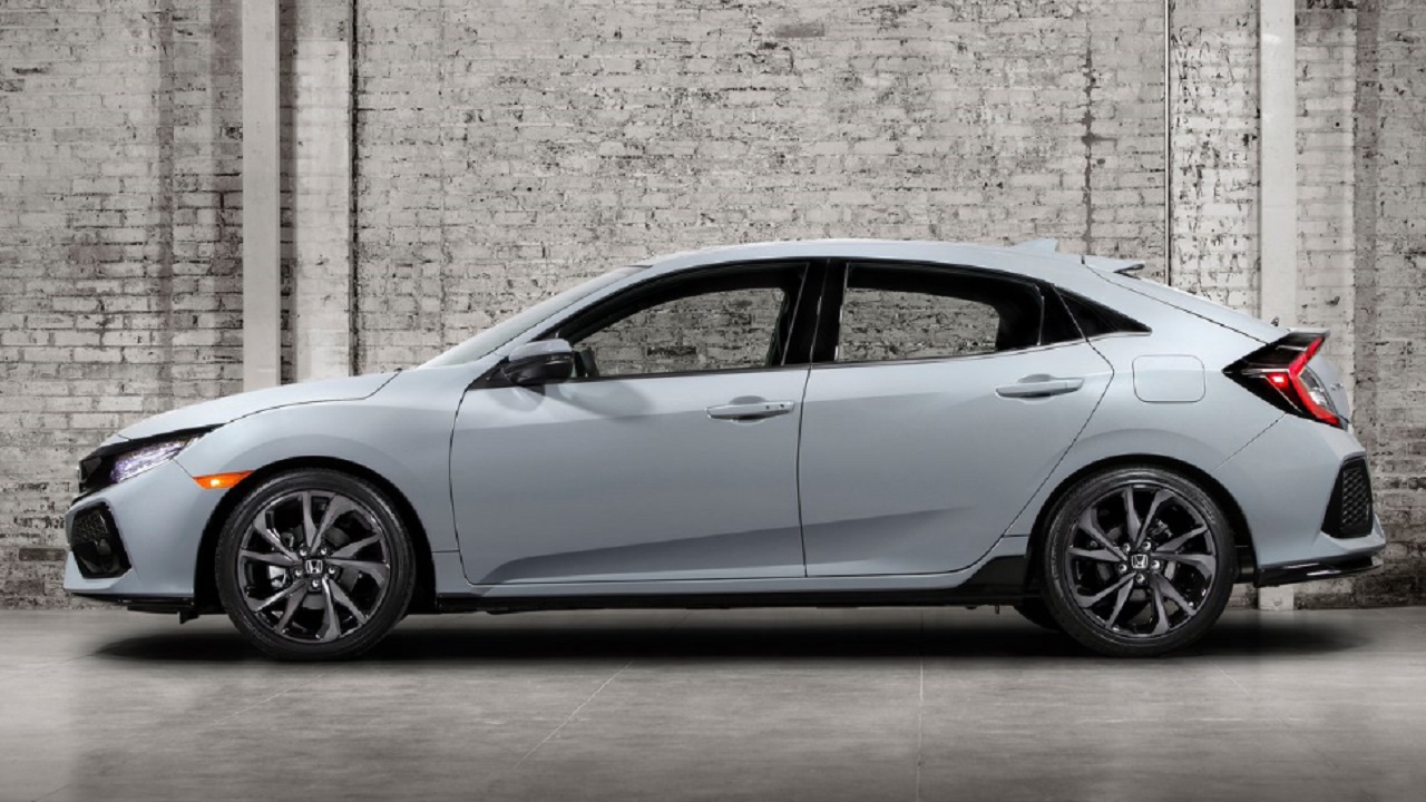 FIRST LOOK: 2017 Honda Civic Hatchback - Car News Pro