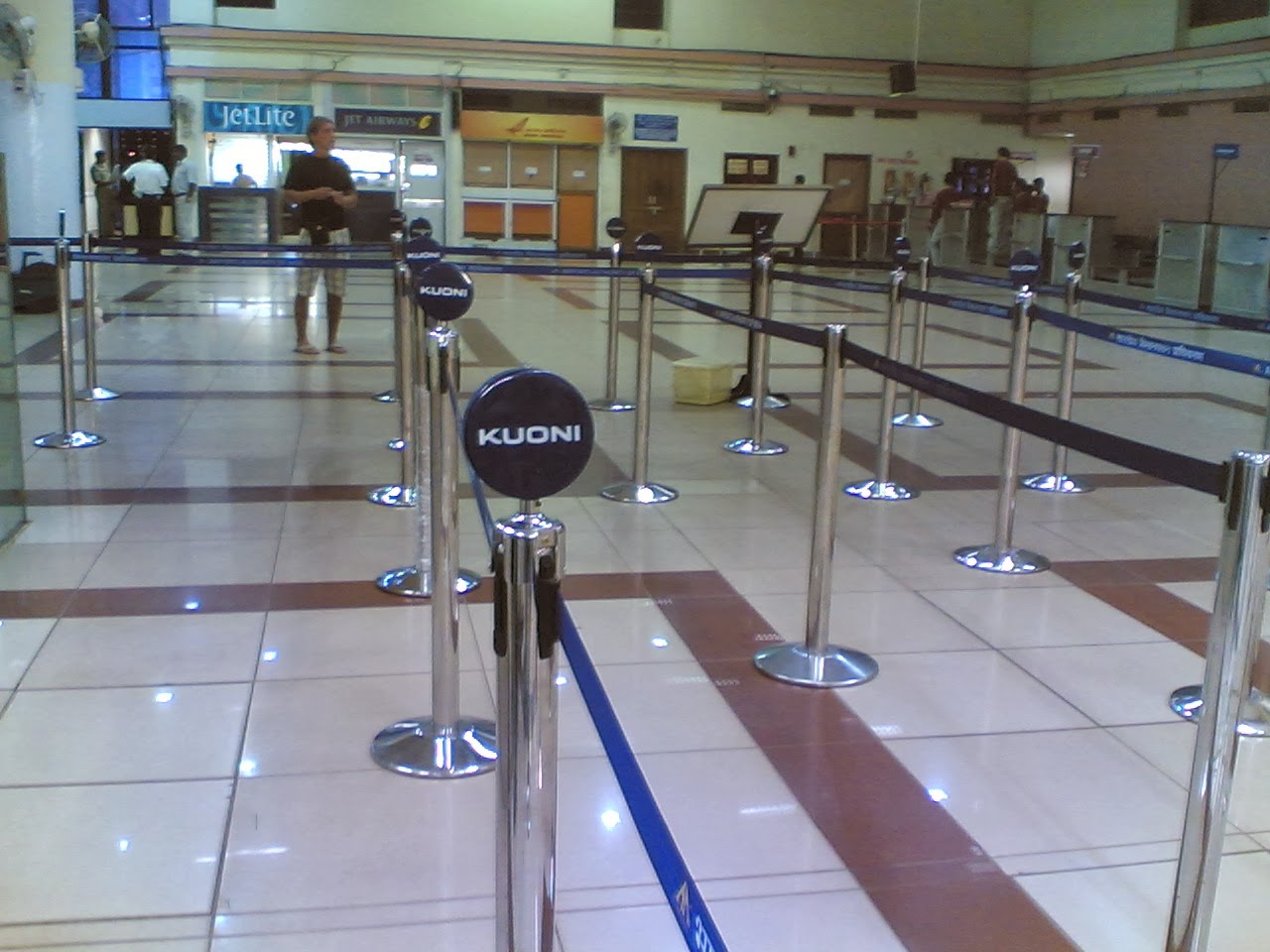 Innovative Crowd Control Barriers « Q-Manager - Queue Managers | Barriers