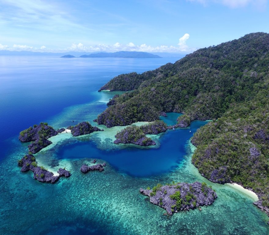 Pulau Labengki, Duplikasi Raja Ampat di Sulawesi tenggara - FOTO SULAWESI