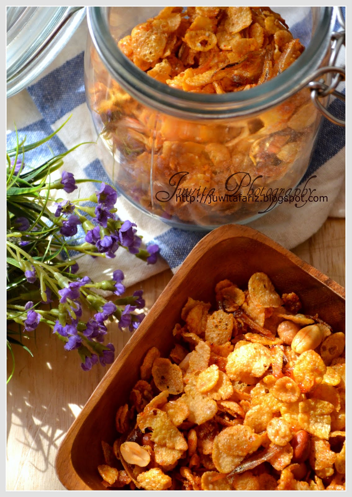 Juwita Fariz and Family: Cornflakes Madu Pedas Rangup