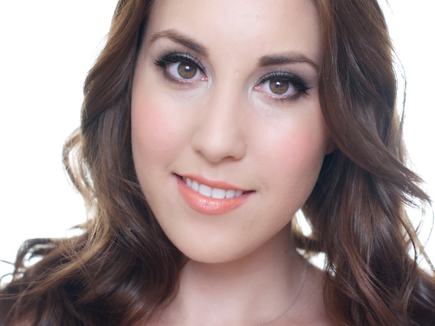 Blogger Spotlight: Jessica Desjardins of Beautezine | gifty