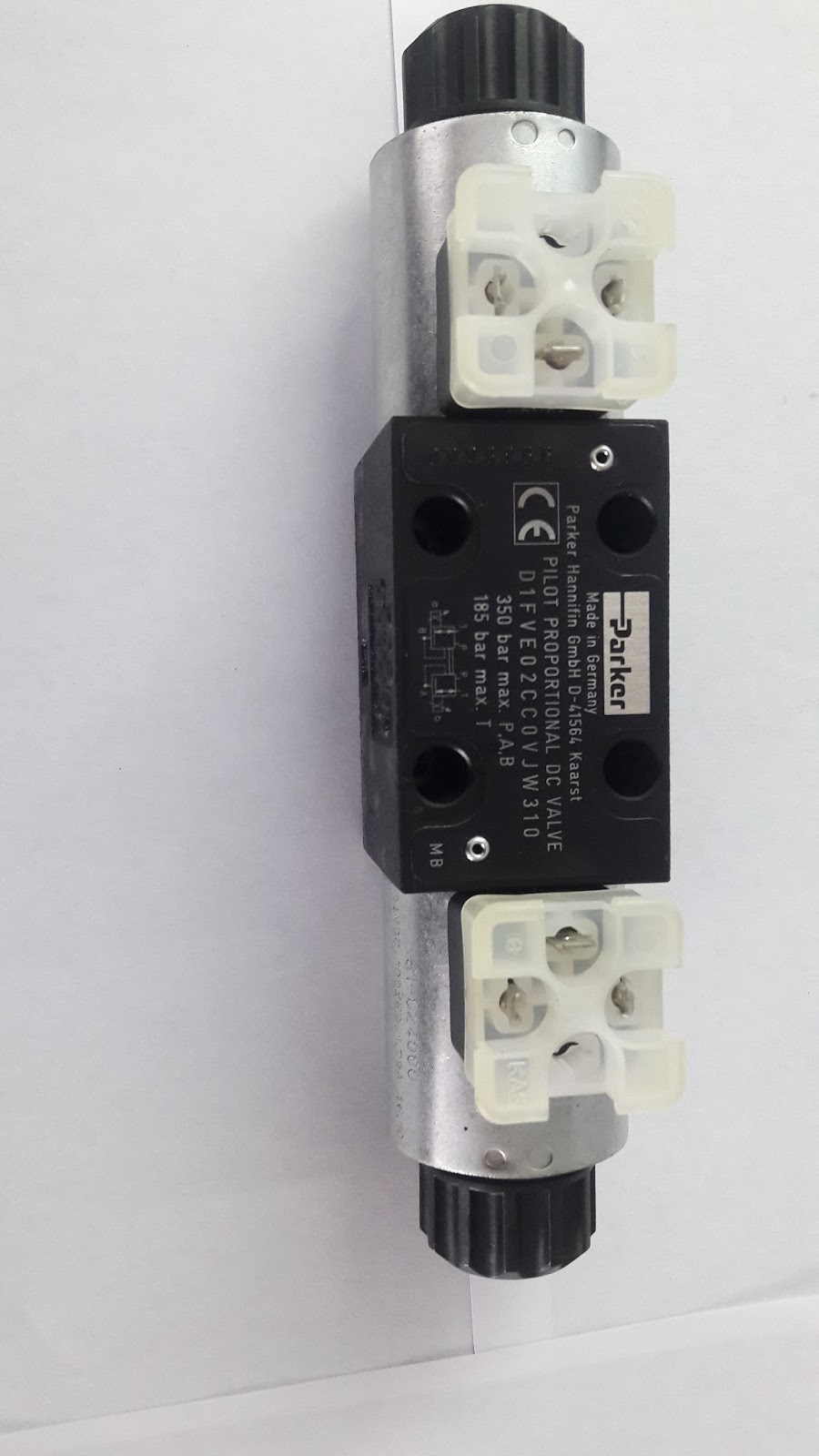 Parker Hannifin GmbH - Pilot Proportional DC Valve - D1FVE02CC0VJW310 ...