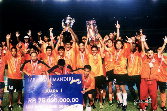 [Video] Momen Persija Jakarta Menjuarai Ligina VII Tahun 2001 - Forza ...
