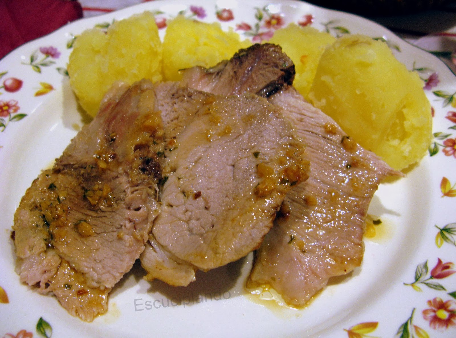 Escuciplando: LACÓN ASADO