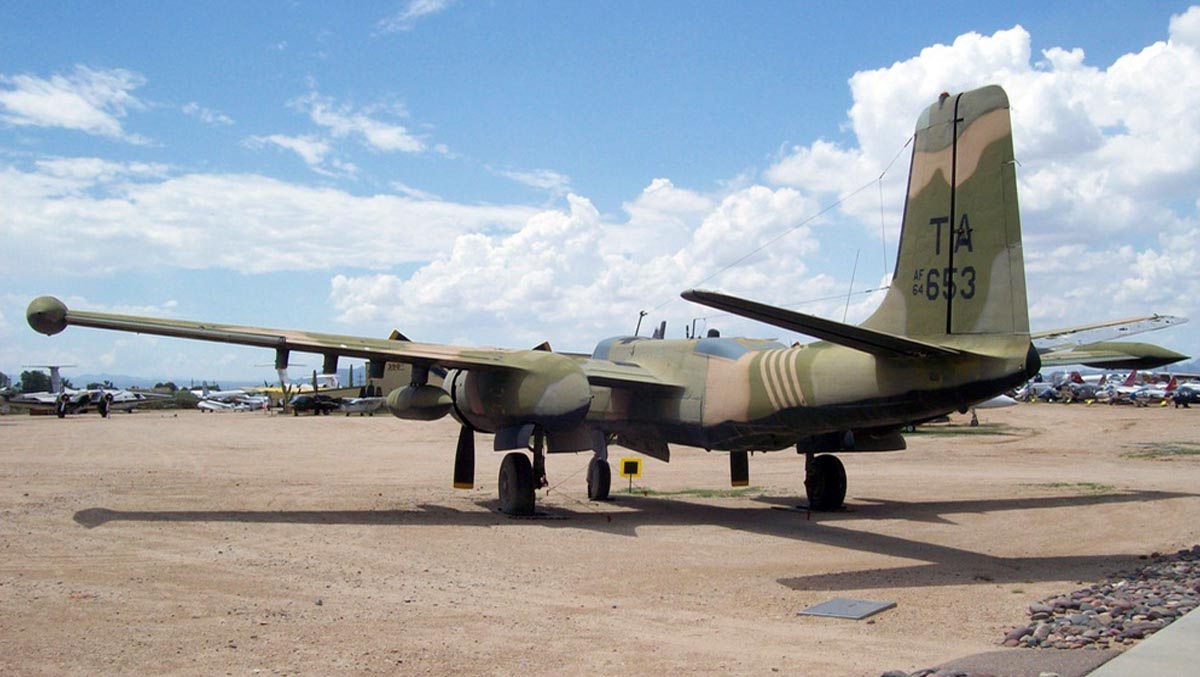 nhungdoicanh: Douglas B-26K Counter Invader