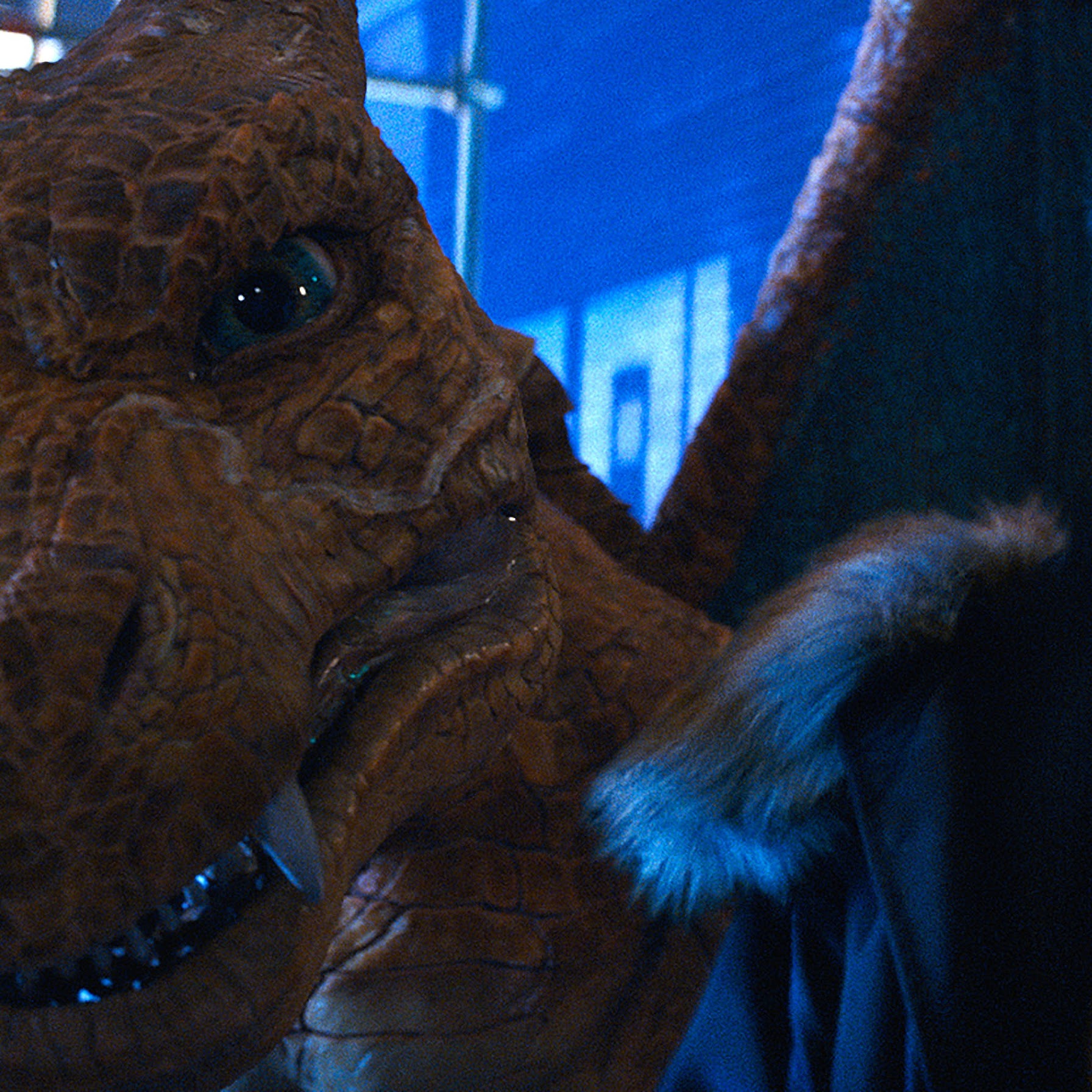 Charizard, Pokemon: Detective Pikachu, 4K, #1 Wallpaper iPhone Phone