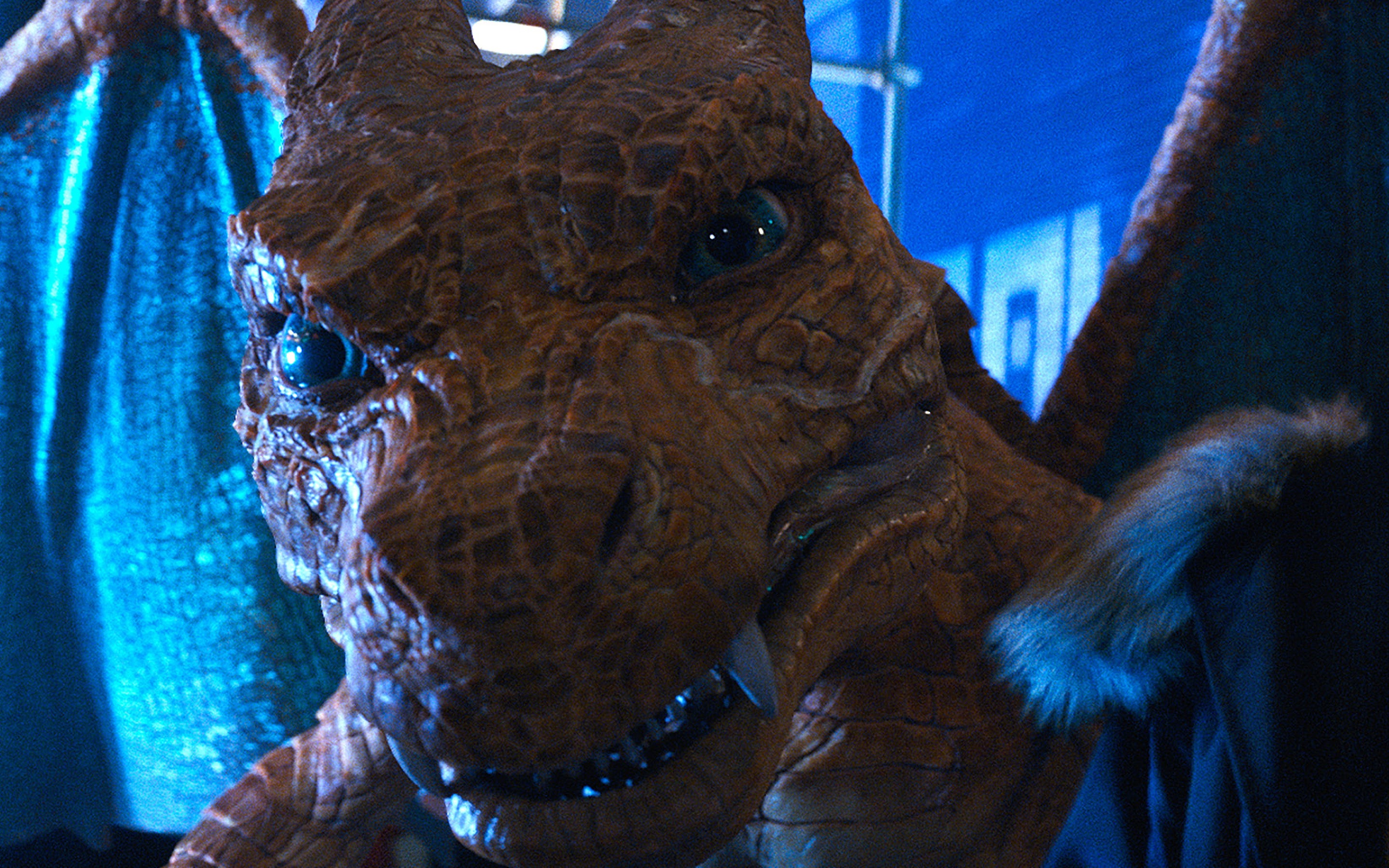 Charizard, Pokemon: Detective Pikachu, 4K, #1 Wallpaper iPhone Phone