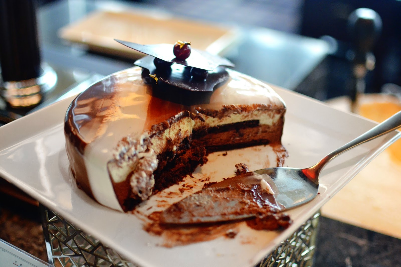 TOSCA’S SUNDAY BRUNCH The Ritz-Carlton Hong Kong – Hungry Hong Kong