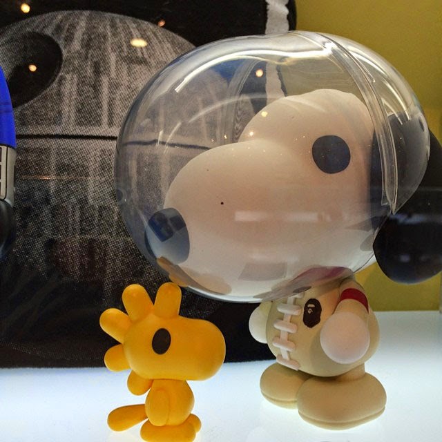 PEANUTS × A BATHING APE / BABY MILO - SNOOPY and WOODSTOCK VCD seen ...