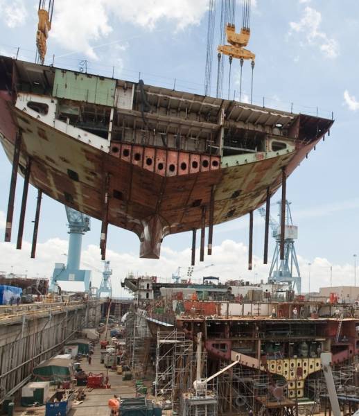 The Most Expensive Nuclear-Powered Warship Ever Built (31 pics ...