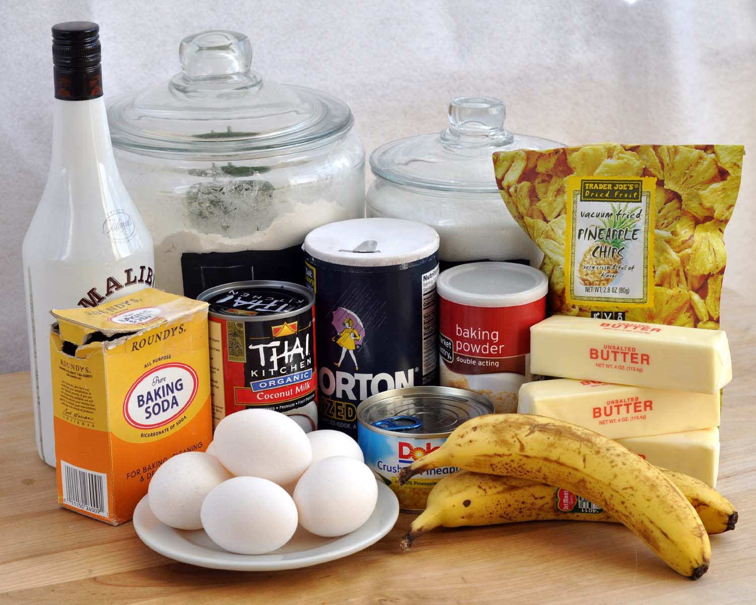 Beki Cook's Cake Blog: Banana Pina Colada Cupcakes