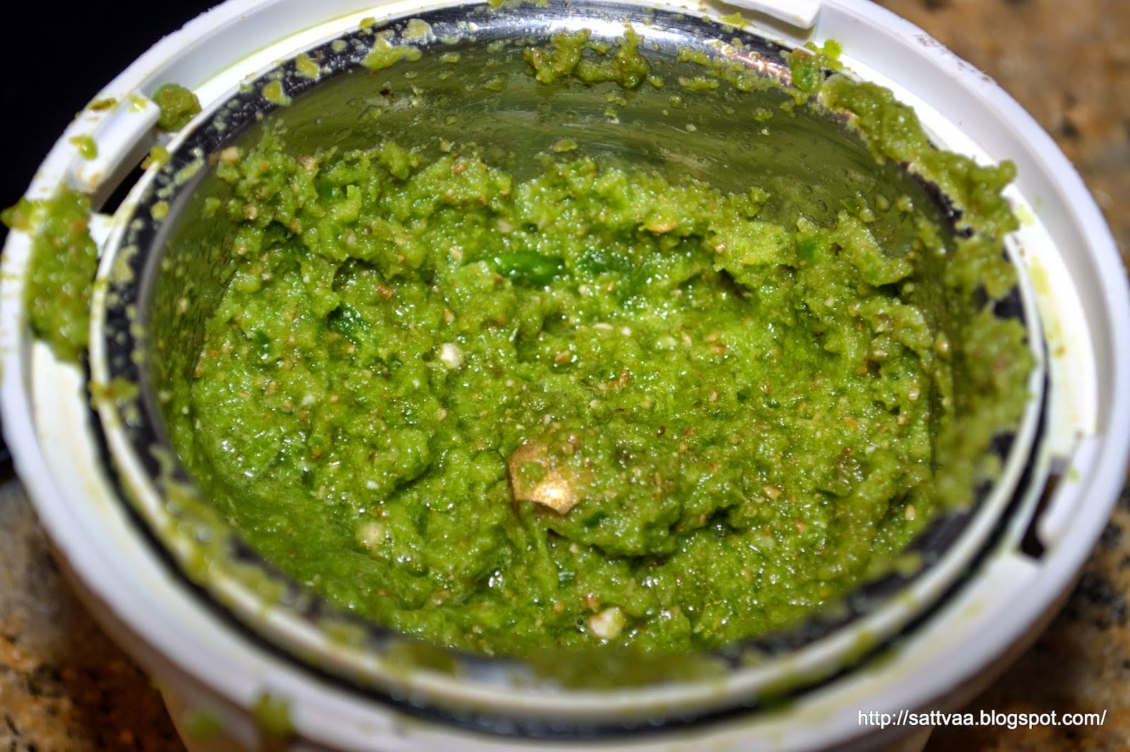 Sattvaa: Akki Sandige (Rice sandige) - home made and a pictorial